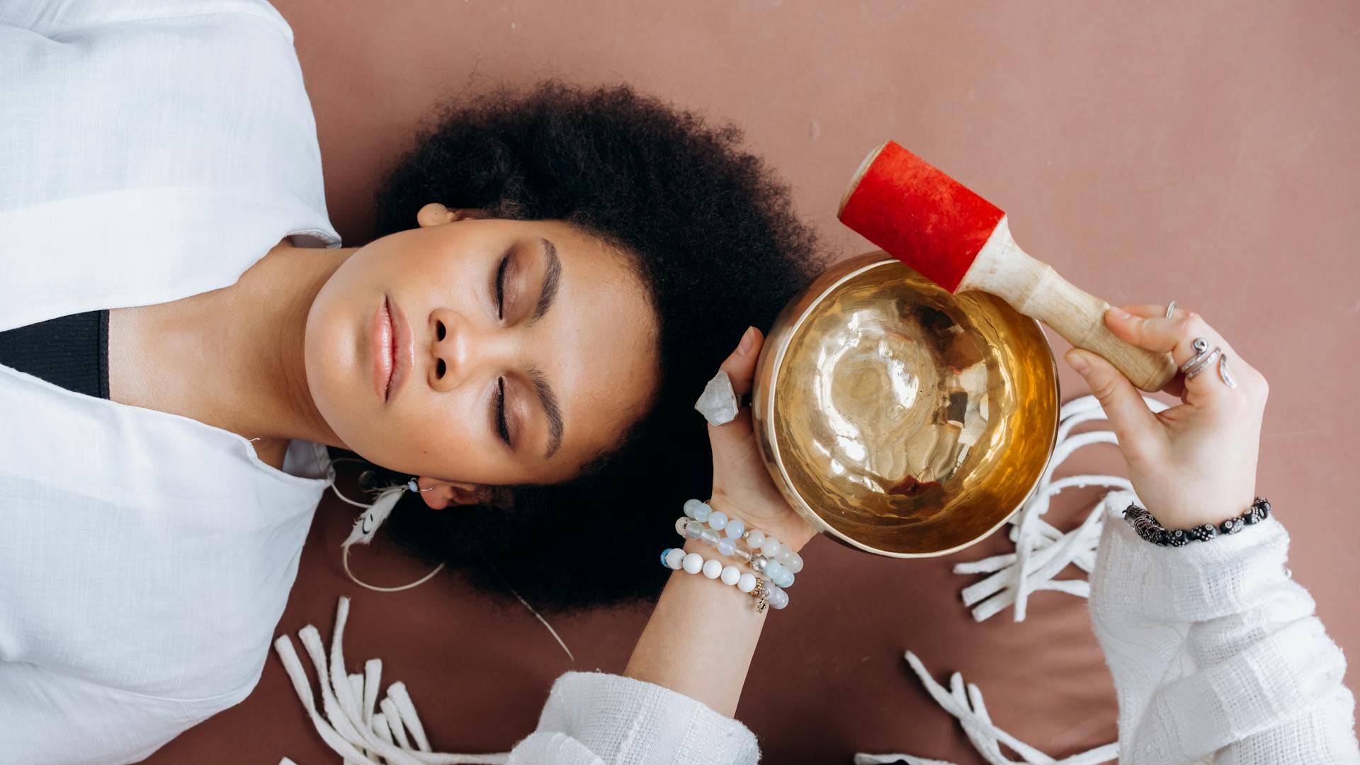 What is Holistic Therapy and How Does it Work? - Grow Therapy